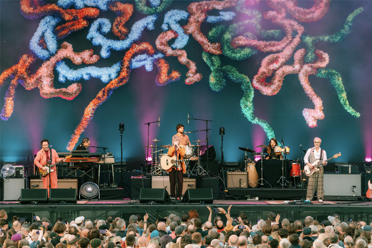 Review: Crowded House at The Castle - It's On Cardiff