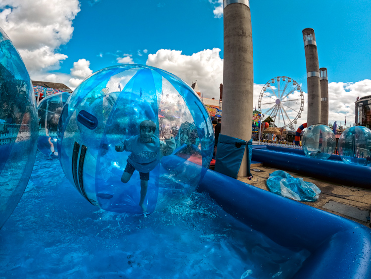 Cardiff Bay Family Fun Park returns - It's On Cardiff