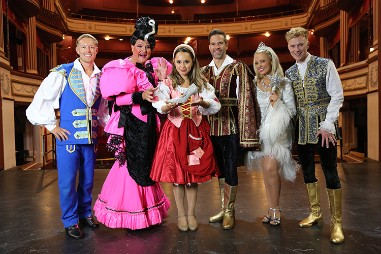 Cinderella at The New Theatre: A Sparkling Family Panto - It's On Cardiff