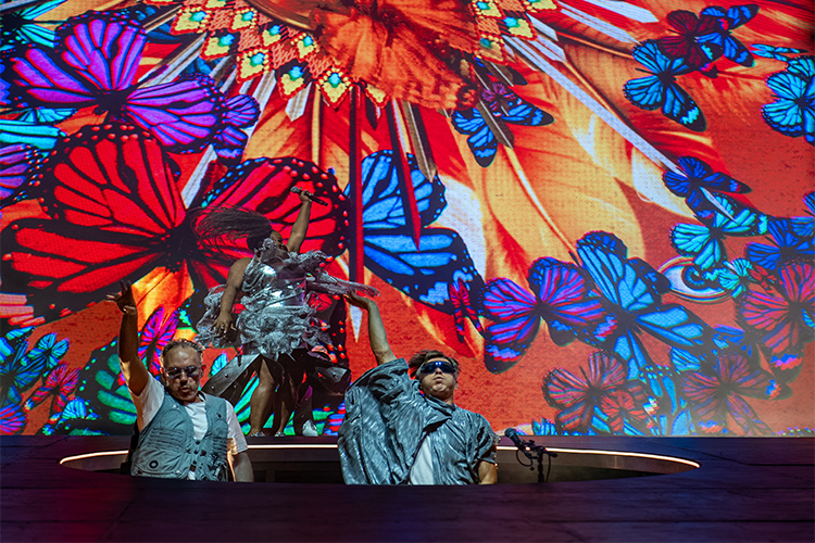 Basement Jaxx Final Show Made the Castle Bounce - It's On Cardiff