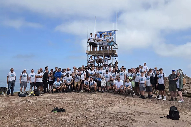 Scaffolders Build Tower on Pen y Fan for Colleague with Terminal Cancer ...
