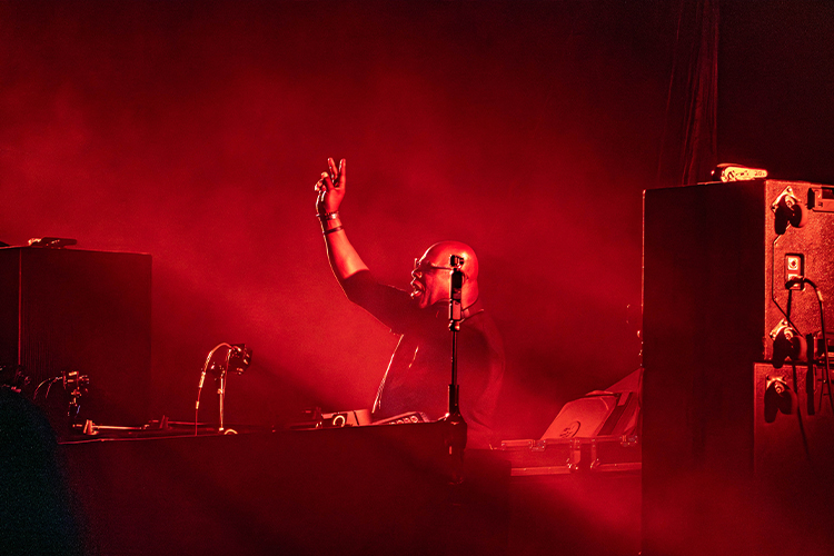 The Prodigy and Carl Cox Take Cardiff Back to the Rave - It's On Cardiff